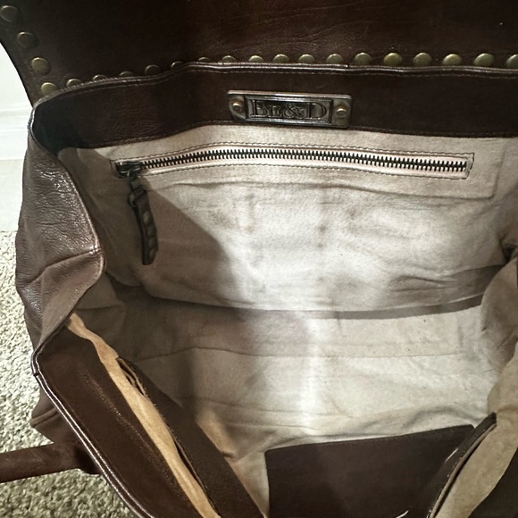 Be & D | Bags | Designer Distressed Leather Bag With Brass Detailing ...